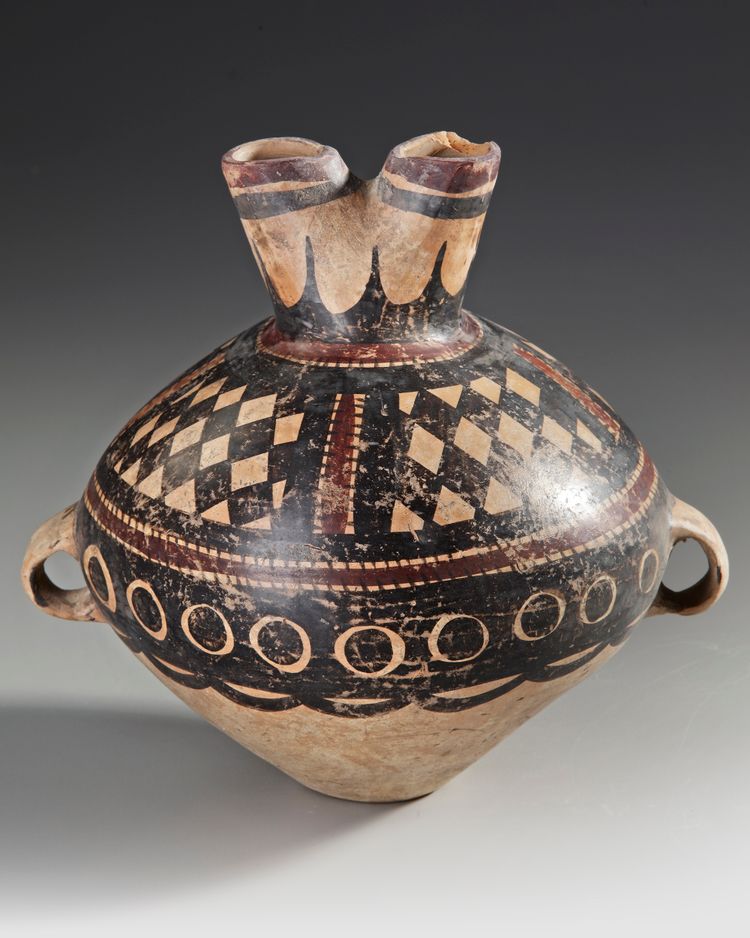 A CHINESE PAINTED POTTERY JAR, NEOLITHIC PERIOD, BANSHAN CULTURE, GANSU ...