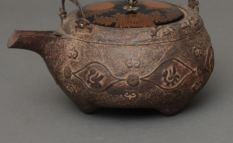 A PAIR OF CAST IRON CHÔSHI 銚子 (SAKE KETTLES)