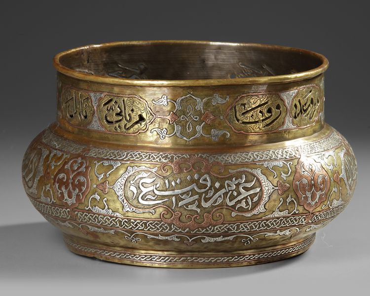 A CAIROWARE SILVER AND COPPER INLAID BRASS BOWL, EGYPT OR SYRIA, EARLY ...