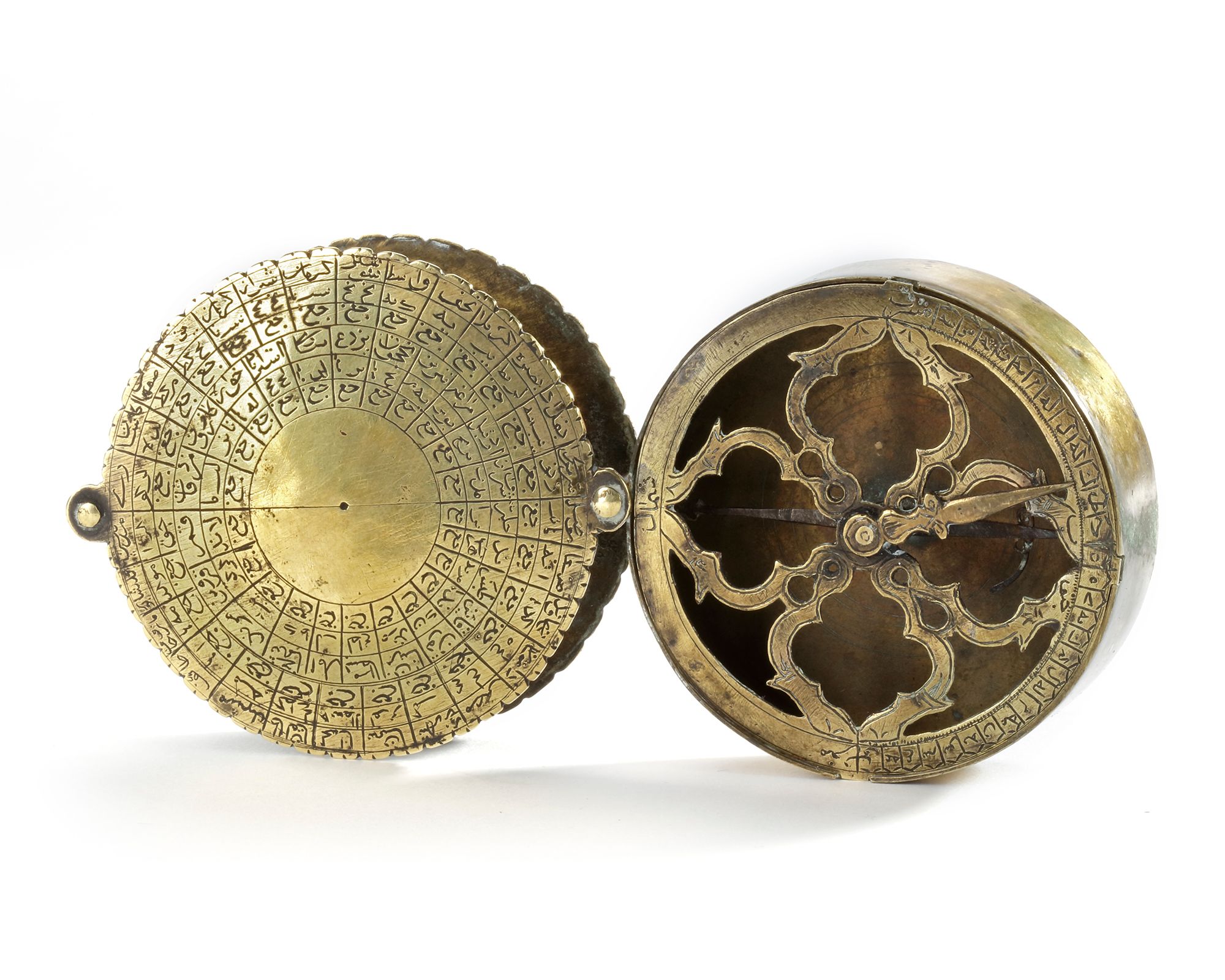 A PERSIAN BRASS QIBLA INDICATOR, 18TH CENTURY
