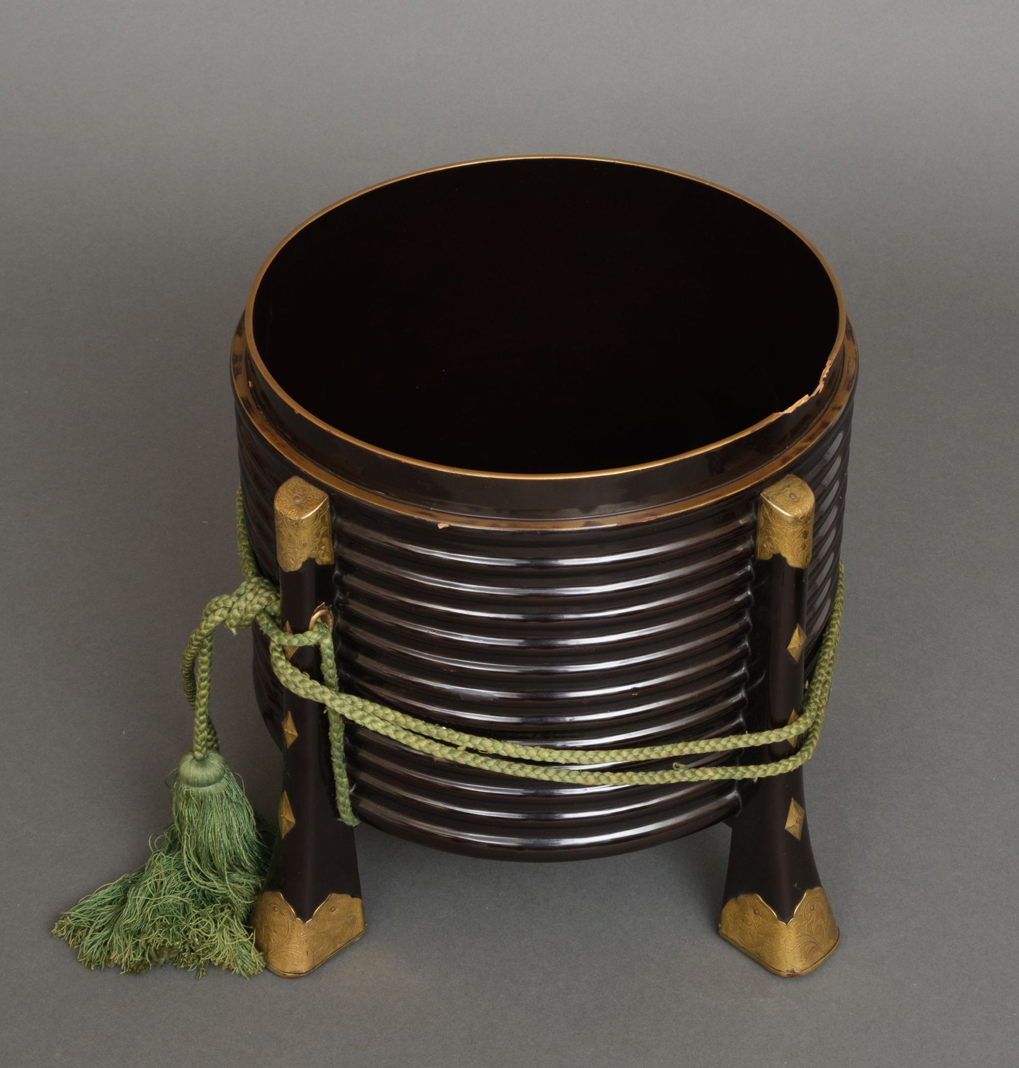 A LACQUERED HOKAI WITH GOLD BUTTERFLY CREST