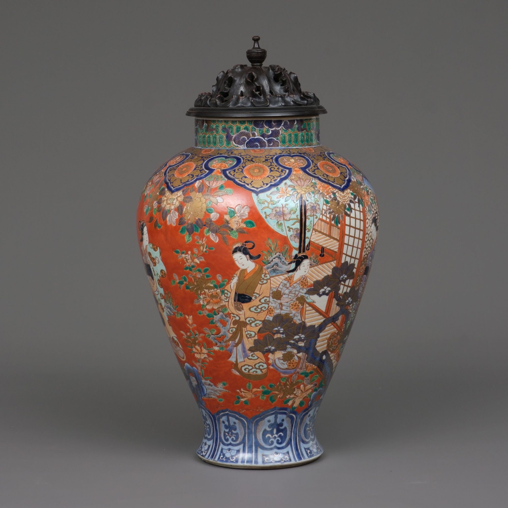 A LARGE JAPANESE IMARI-VERTE PORCELAIN VASE, SECOND HALF 19TH CENTURY ...