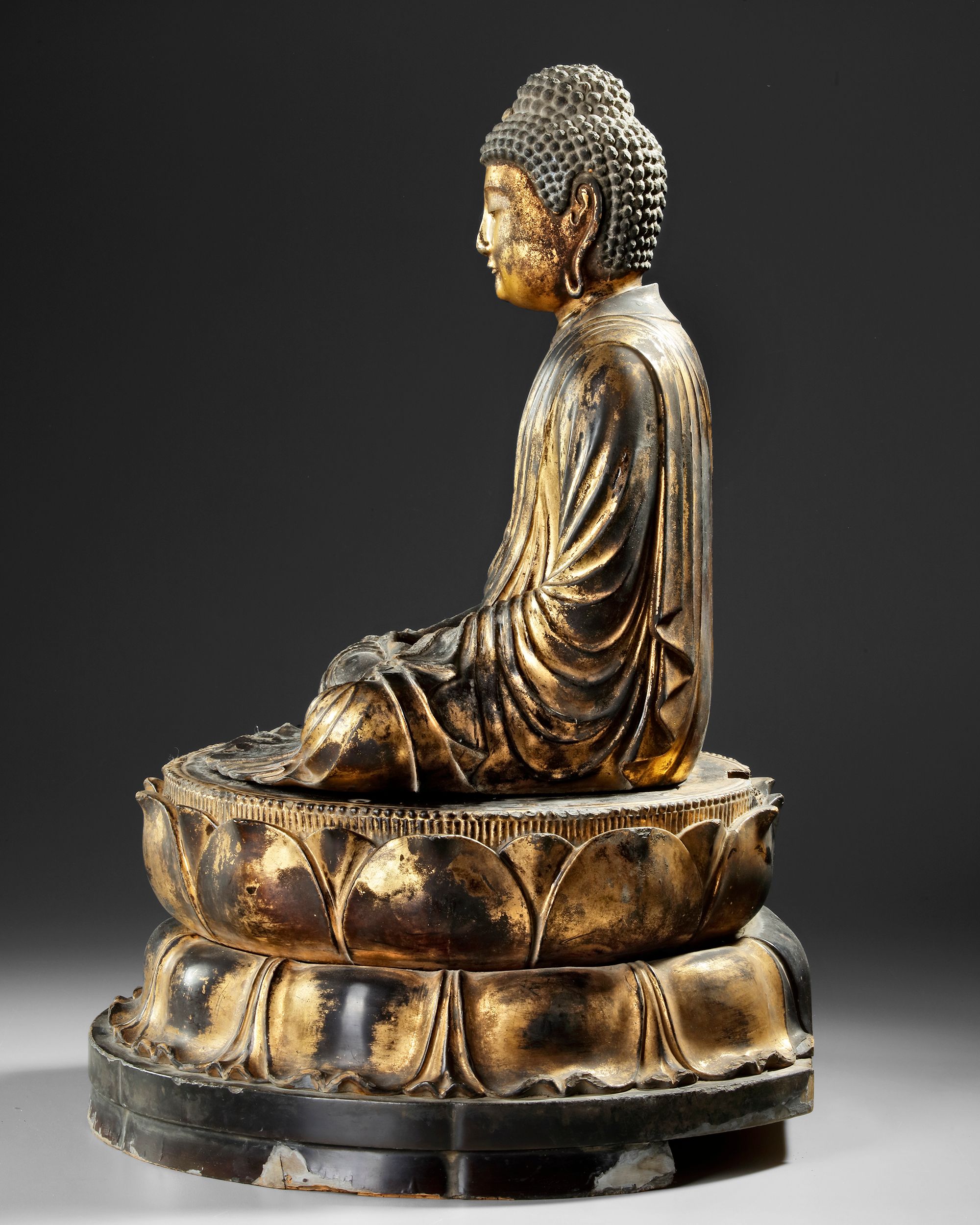 A JAPANESE AMIDA BUDDHA, EARLY EDO PERIOD